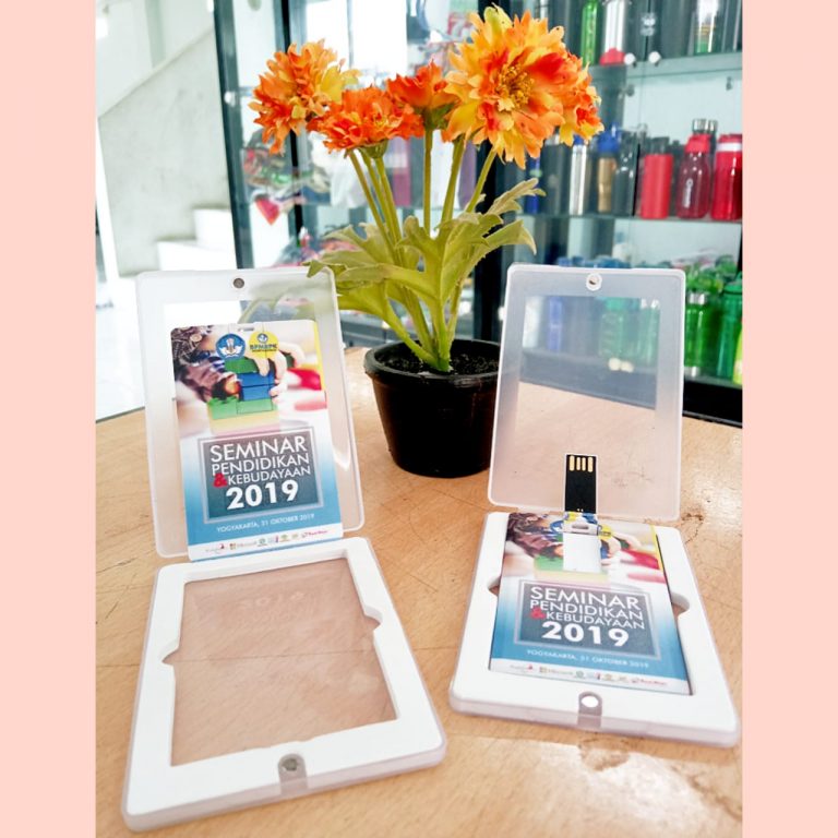 Souvenir Flashdisk Promosi Jogja | Grosir Flashdisk Custom Jogja Murah